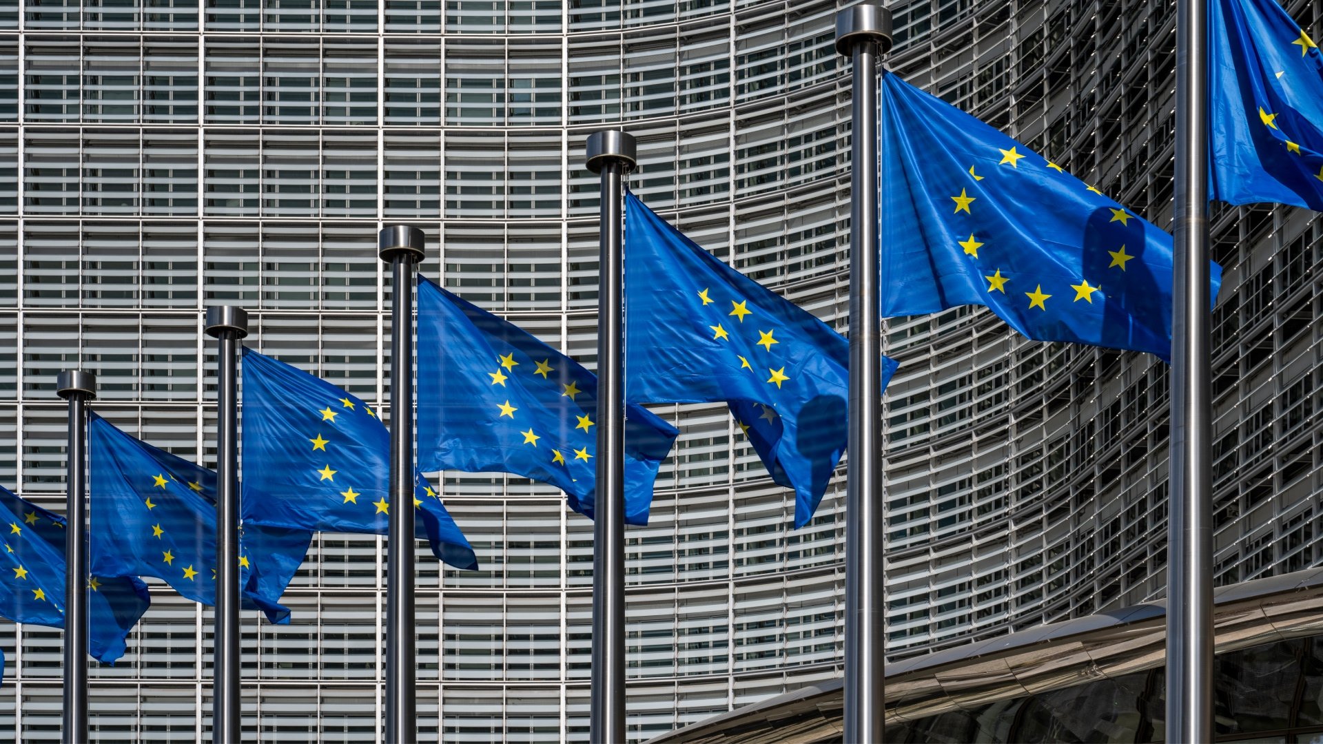 EUR/USD Outlook: Euro benefits from US-China escalation, markets price ...